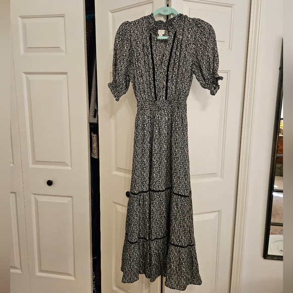 Roan + Ryan | Dresses | Roan Ryan By Evereve Floral Puff Sleeve Dress ...